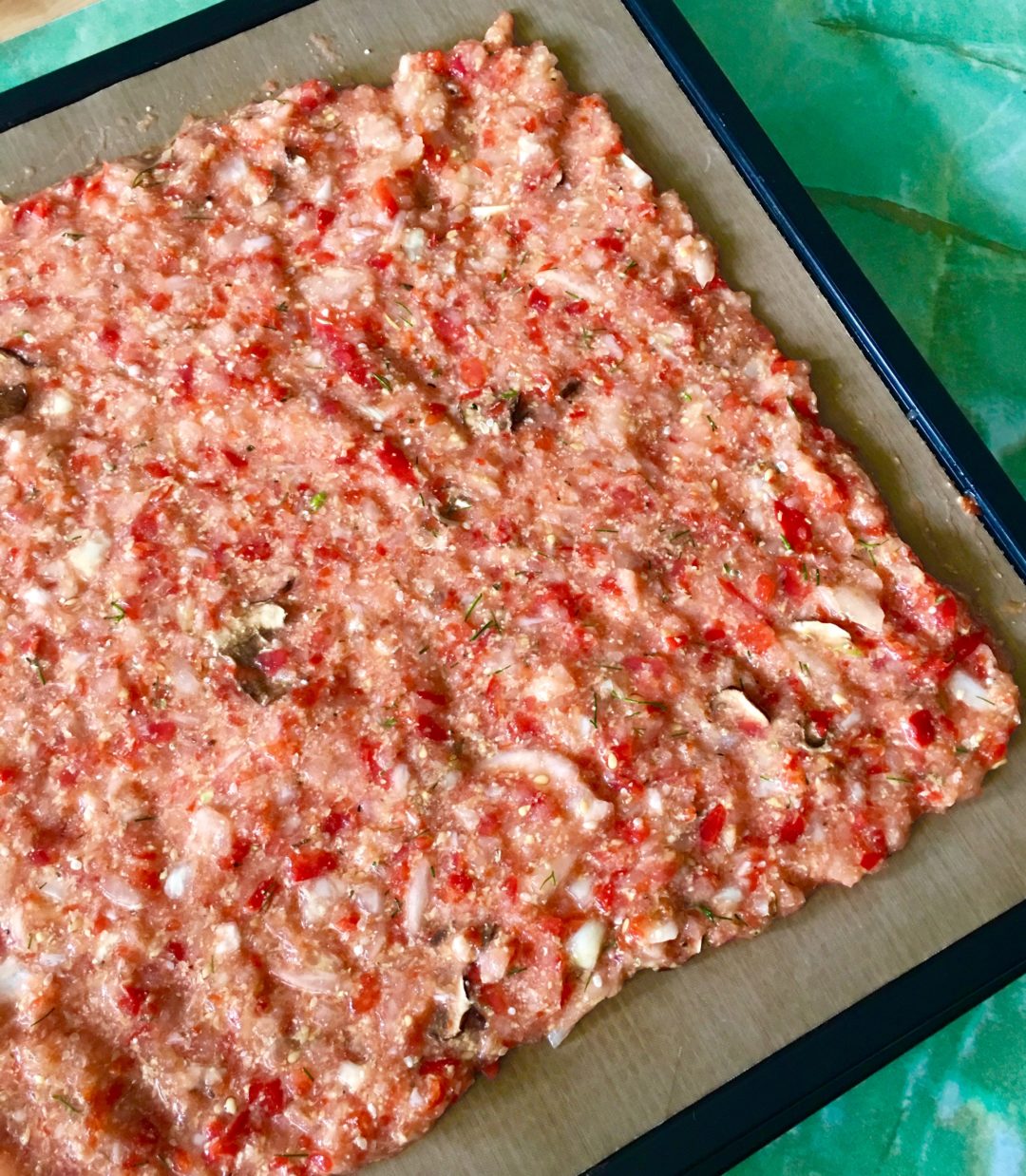 Low fat raw vegan crackers - Happy Raw Reny